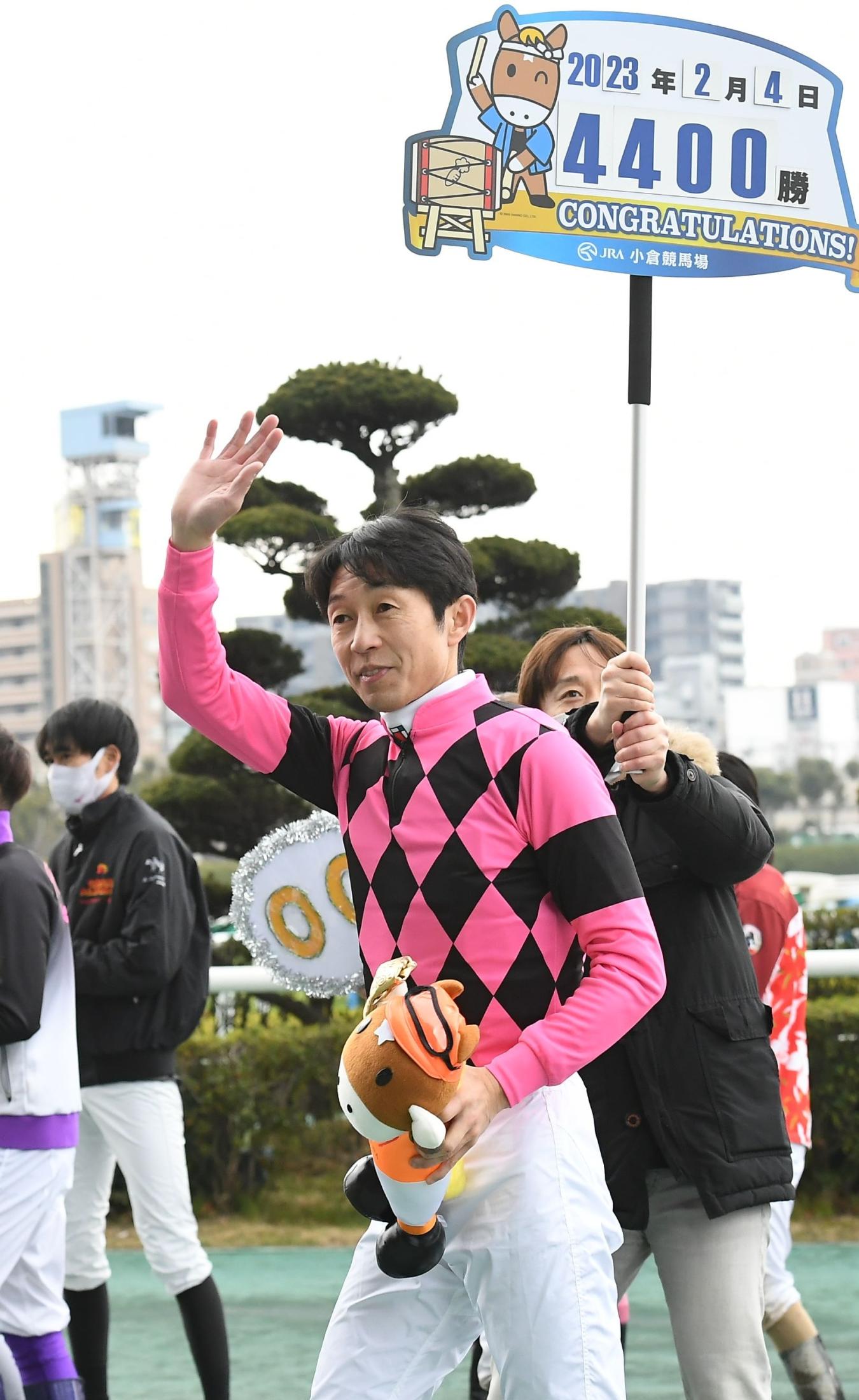 武豊が小倉1Rで4400勝達成！福永との一騎打ち制す 「まだまだ未熟なので…」 | 競馬ニュース - netkeiba