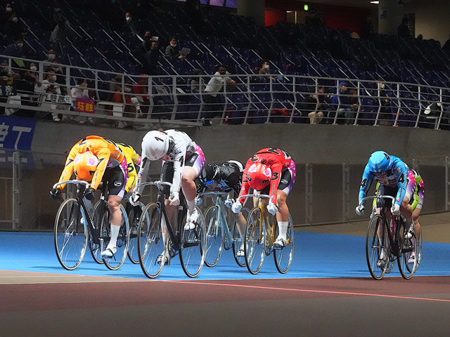 【ガールズgpトライアル結果】児玉碧衣が捲りを決めて3年連続の完全優勝グループb決勝11r 競輪ニュース Netkeirin