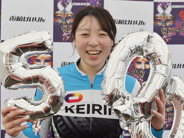 児玉碧衣が通算500勝達成 ガールズケイリン史上最速の大記録！ 競輪ニュース Netkeirin（ネットケイリン）