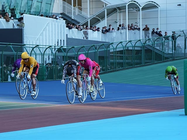 【オランダ王国友好杯結果】守澤太志が捲って大会連覇 Gp控える松浦悠士は落車棄権決勝 競輪ニュース Netkeirin（ネットケイリン）