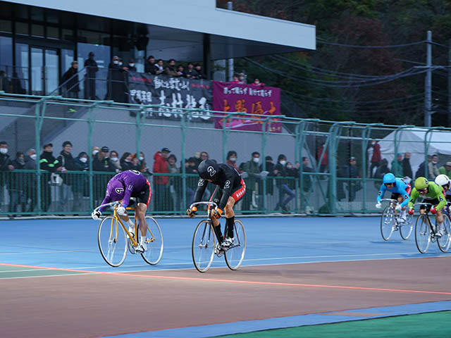 【ひろしまピースカップ結果】山田庸平が3連勝！ 松井宏佑など3名落車の波乱 準決勝12r 競輪ニュース Netkeirin